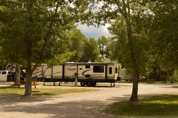 Ways to Stay - Mountain River Ranch