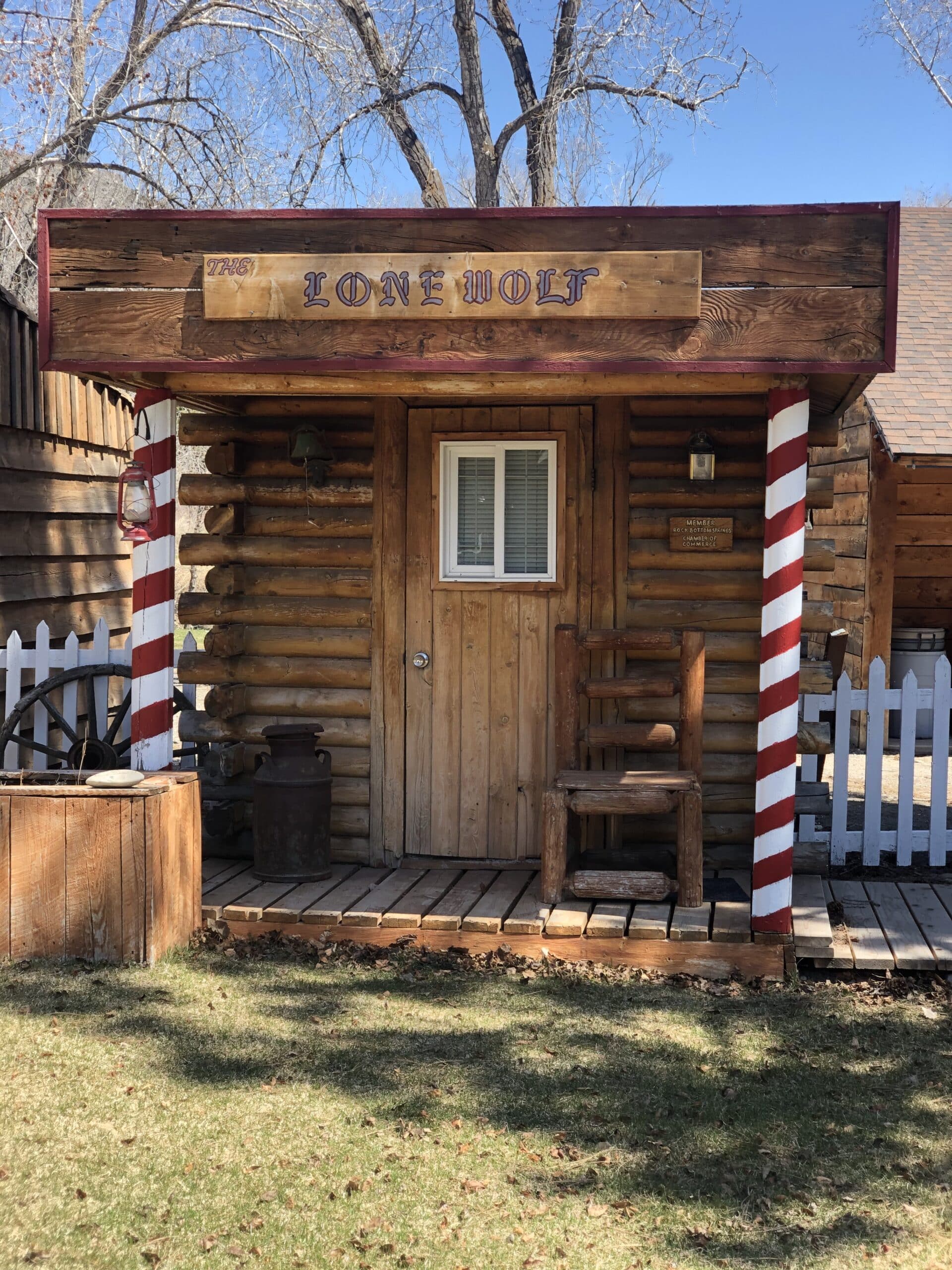 Lone Wolf Cabin - Mountain River Ranch